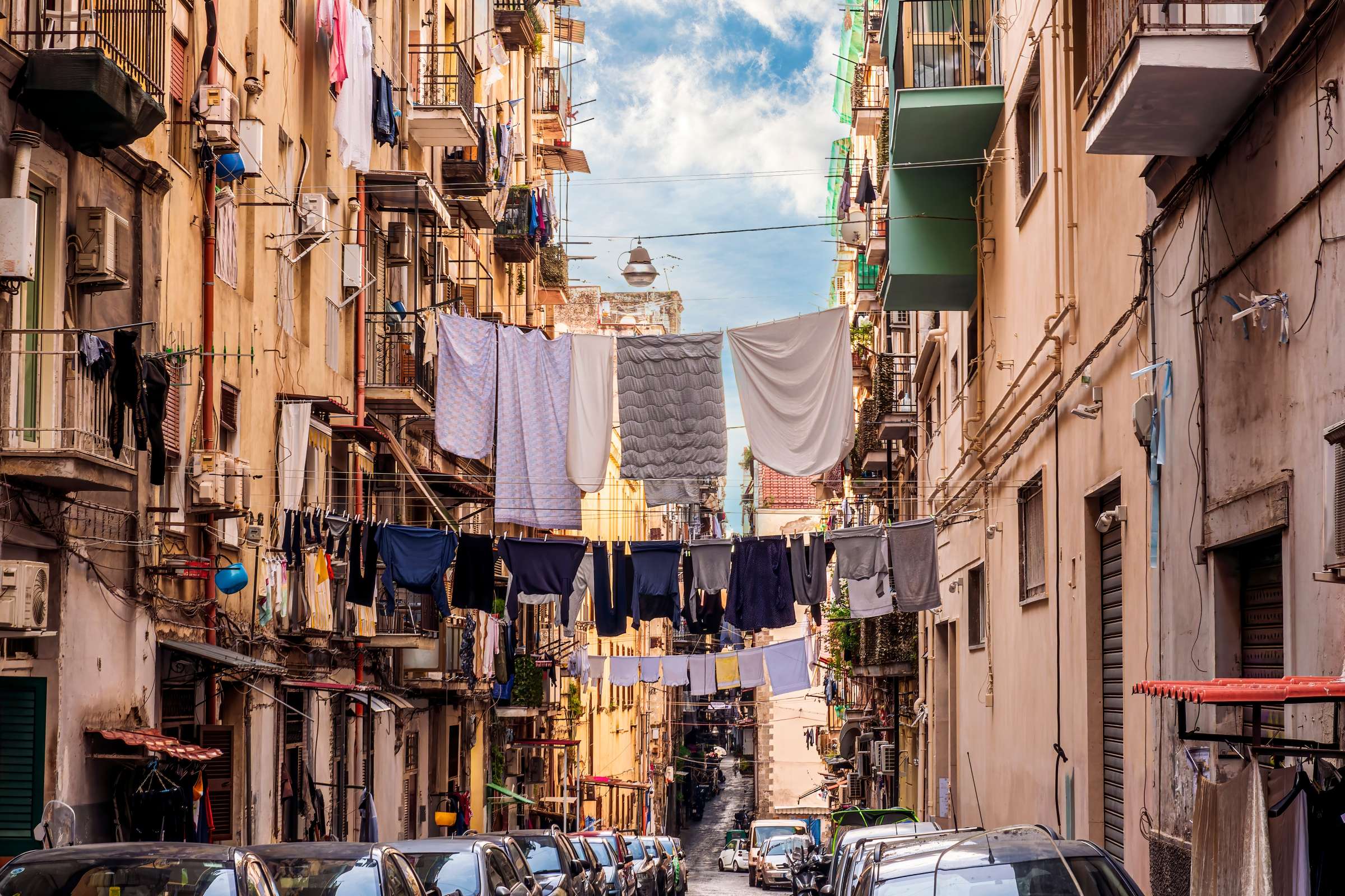 Elena Ferrante Tour Naples