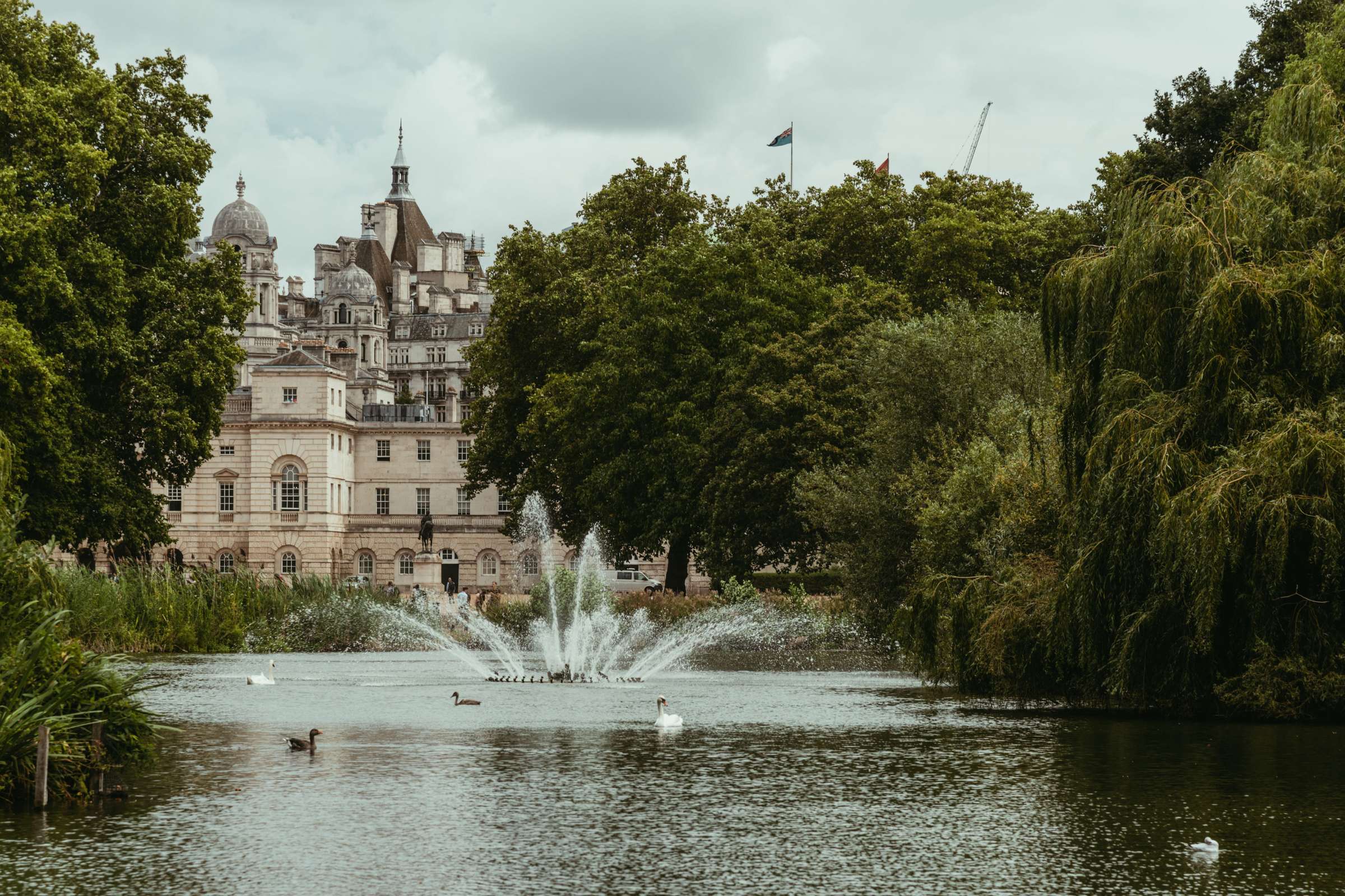 Buckingham Palace and Royal Parks Tour - Context Travel