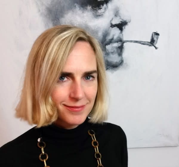 Isabelle P | Paris | Art Historian