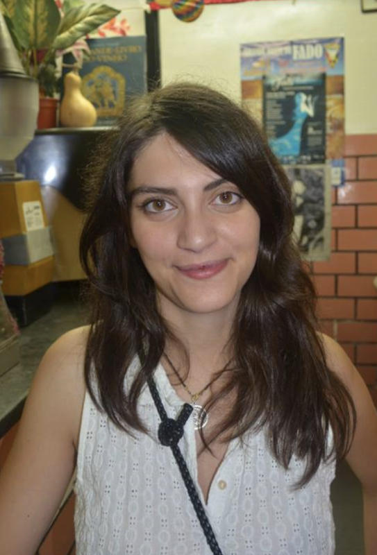 Nadia R | Porto