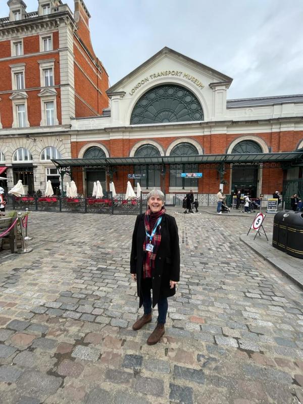 Caroline P | London | Historian