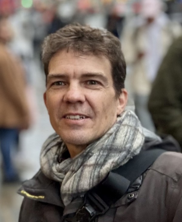 Christopher B | Paris